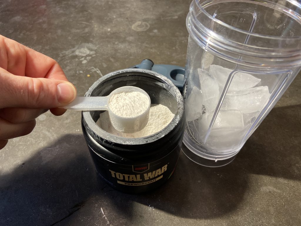 Redcon1 Total War Pre Workout Drink Supplement Review – Brainz